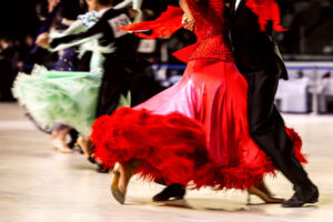 Quickstep tanzen - Schritte, Stil & Musik | Danceflavors